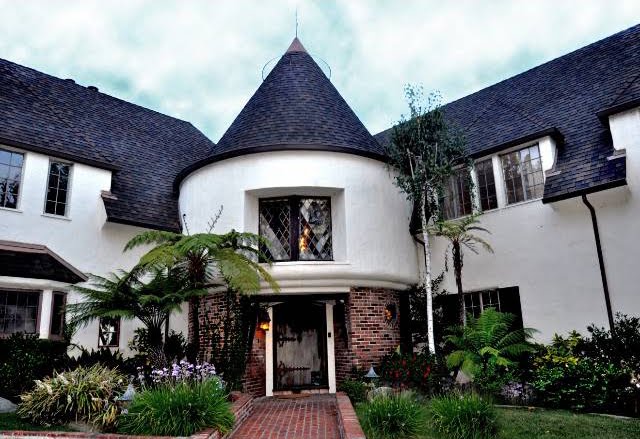 Former Walt Disney House for sale