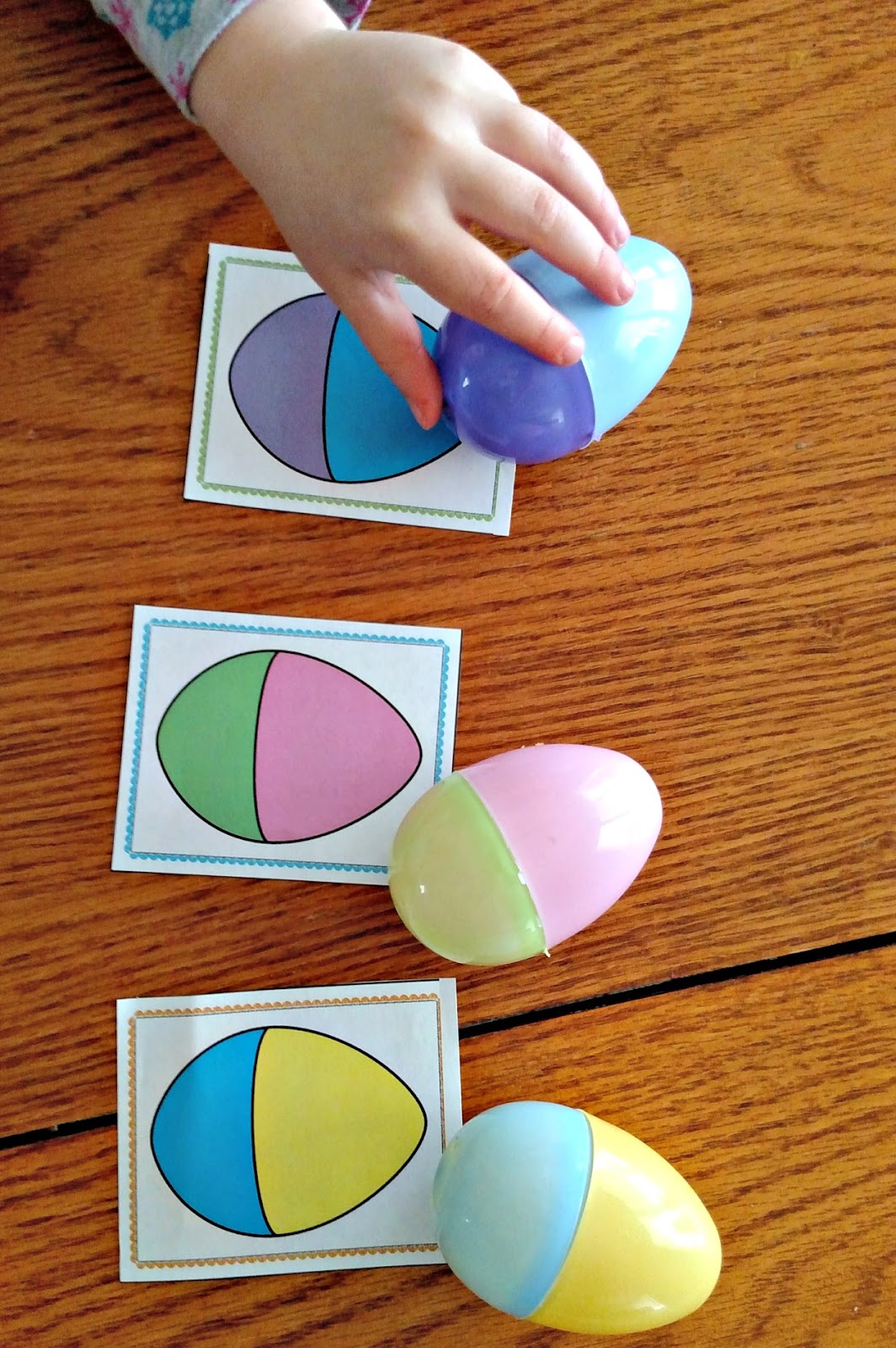 Apples To Applique Egg Matching And Pattern Activities apples-to-applique-egg-matching-and-pattern-activities