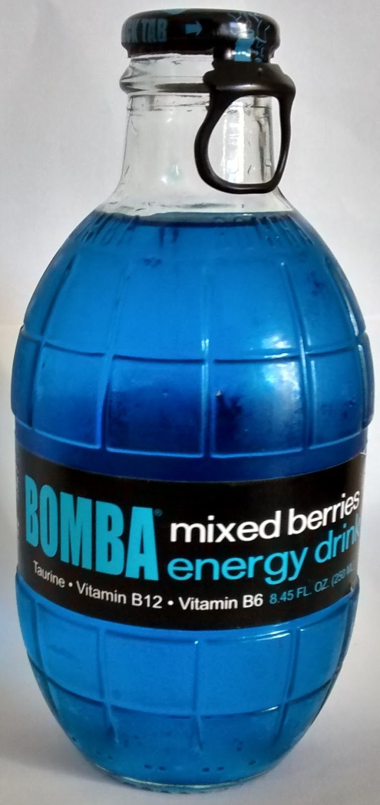 Caffeine King: Bomba Mixed Berries Energy Drink Review