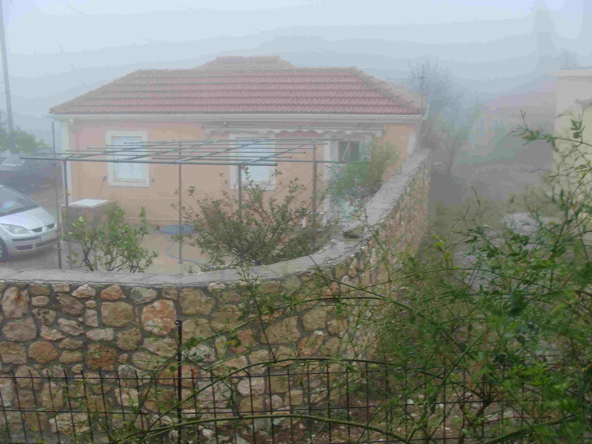 ΔΑΜΟΥΛΙΑΝΑΤΑ: ΔΑΜΟΥΛΙΑΝΑΤΑ ΟΤΙ ΑΦΗΣΕ Ο ΙΑΝΟΣ