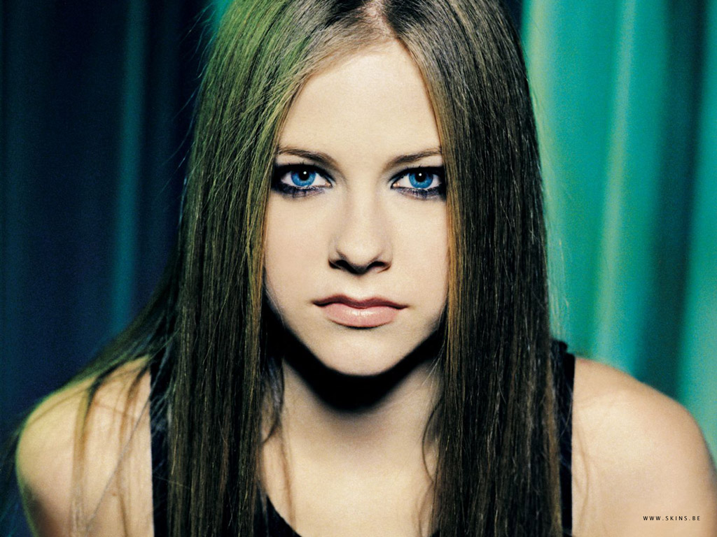 TROPELIAS: Avril Lavigne