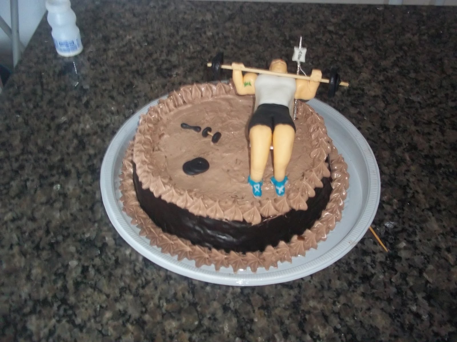 Paulo Designer Cakes: Bolo Bombado