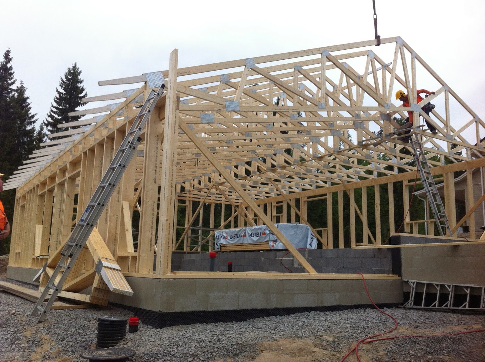 Talojuttu: Runko pystyssä!