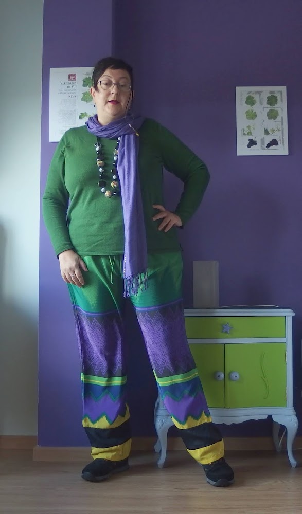 Señora Allnut: indoor & coats