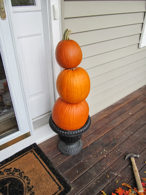 Sew Many Ways...: Happy Halloween...Pumpkin Tower Tutorial