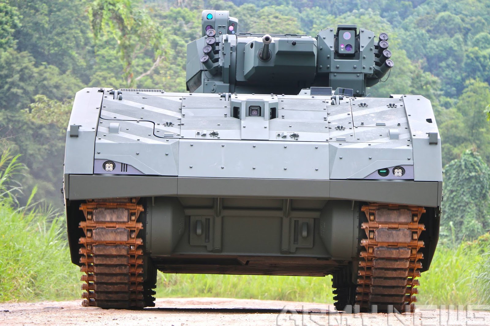 SNAFU!: Singapore Army highlights its new vehicles