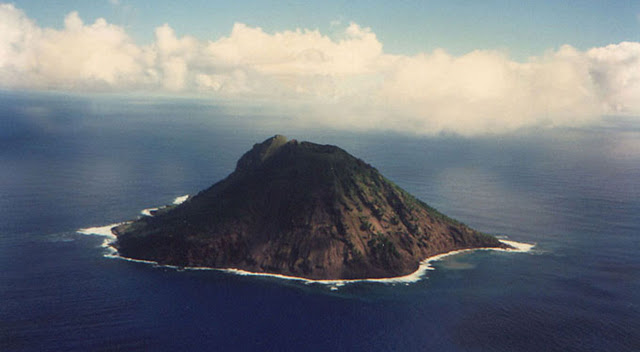 Tahiti, ses îles et autres bouts du monde: Mehetia, in the Winward Islands