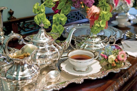 Eye For Design: Decorate And Entertain With Silver Tea Services