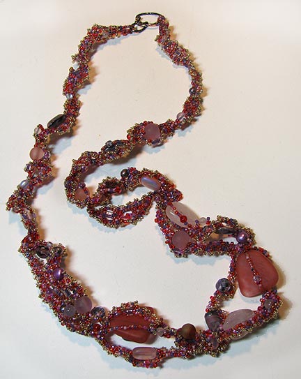 Use Up Your Beads with Free Form Peyote! / The Beading Gem