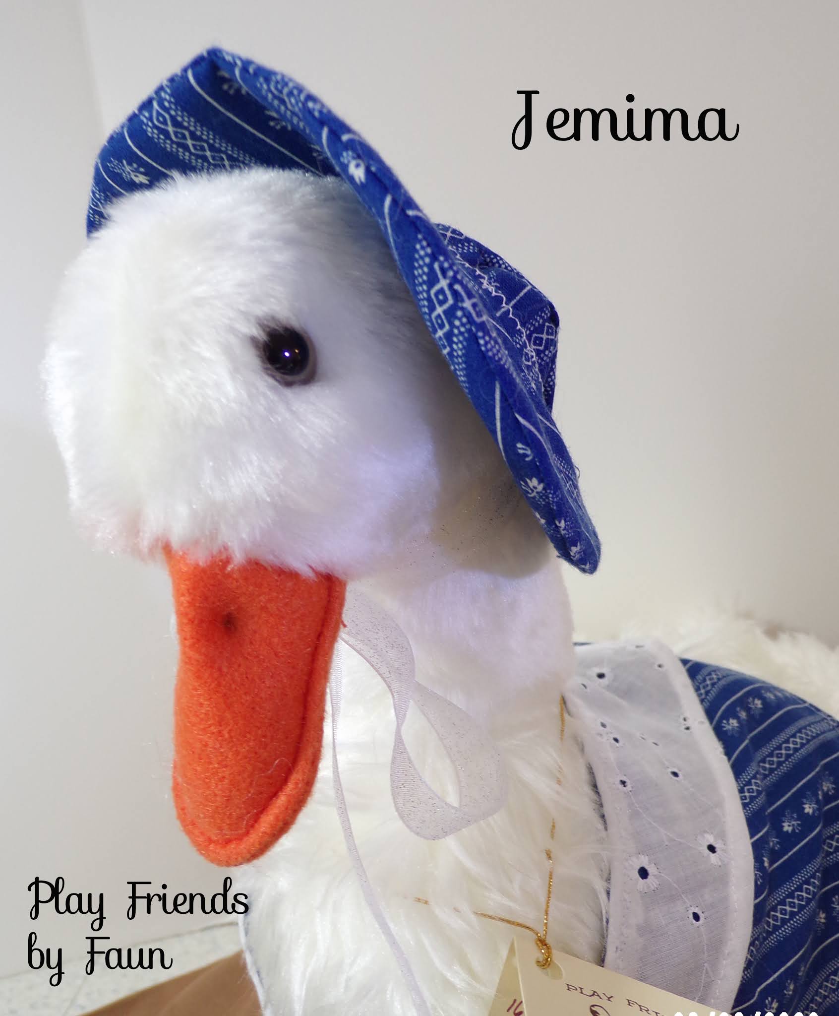Play Friends by Faun