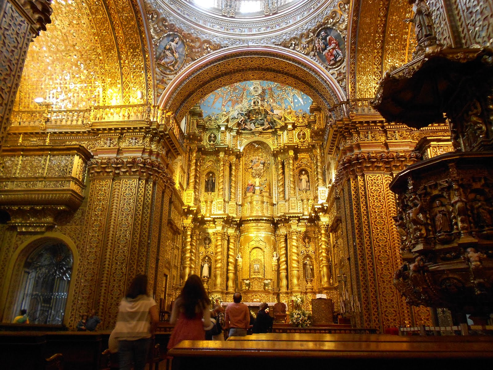 Koda's adventures in ecuador: traditional music and churches made of gold