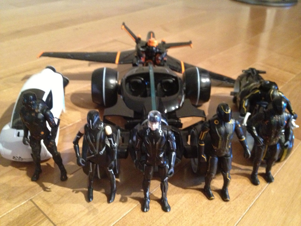 Fully Jointed Play Figures: Tron Legacy