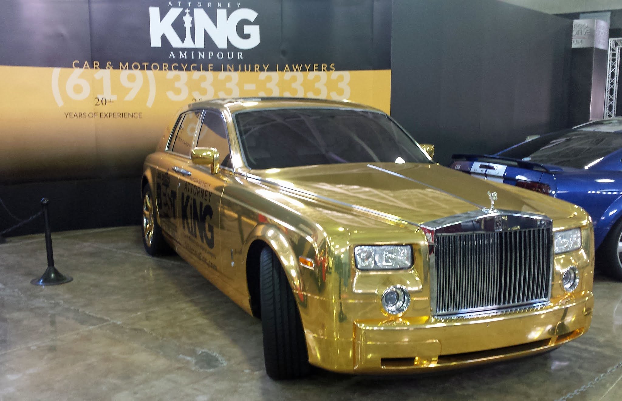 Geeeee-zer: Gold Rolls Royce