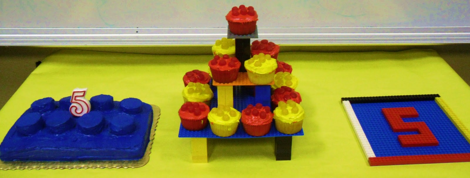 Mommy Makeup Lovely Things: Elijah's 5th Lego Birthday Party!