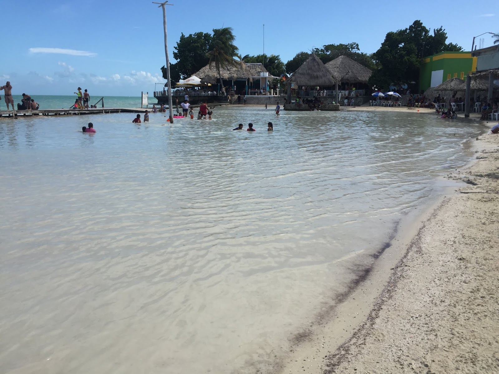 Profa. Berenice Gonzalez : Calderitas, Chetumal - Q.Roo