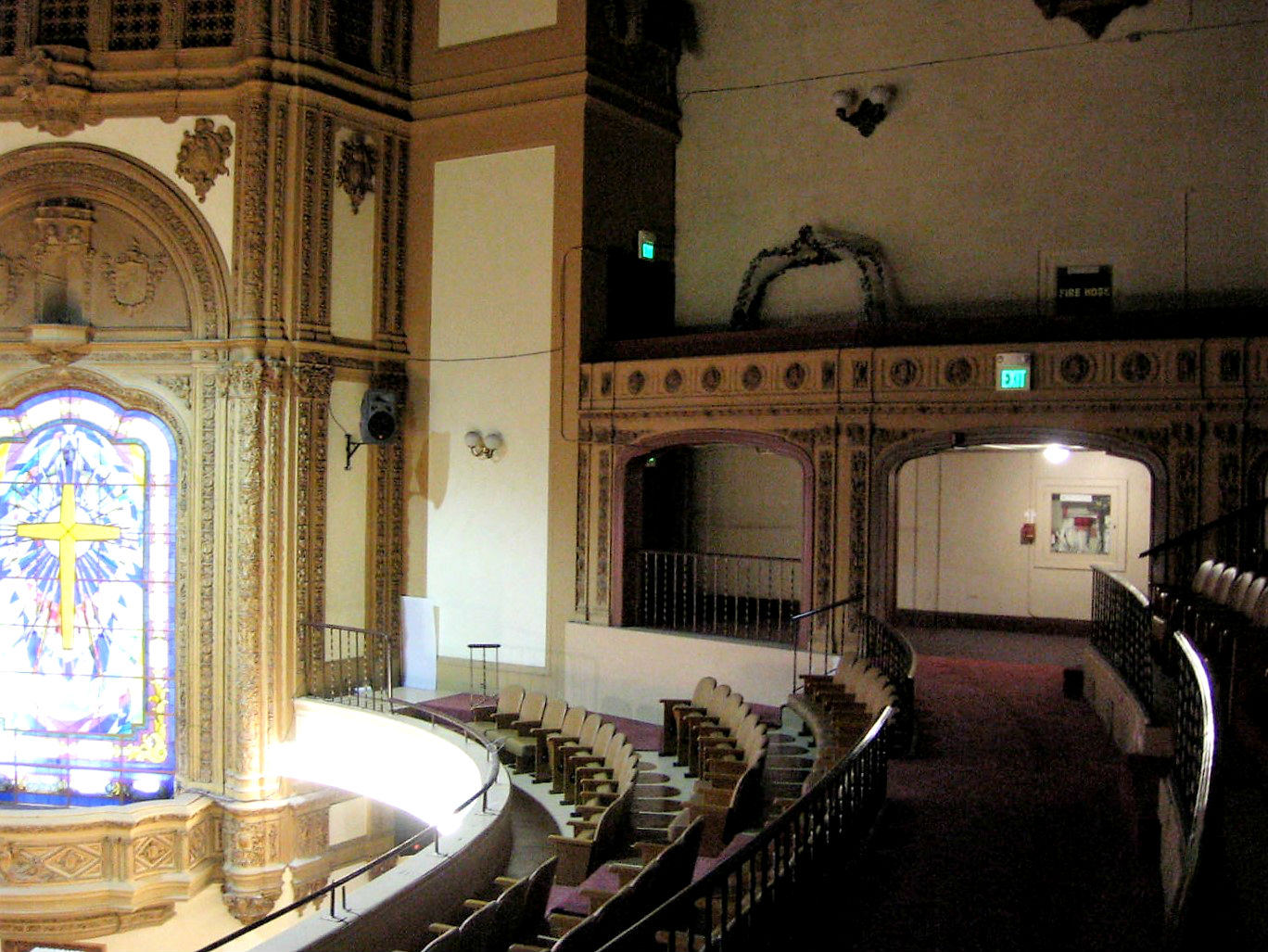 Los Angeles Theatres: State Theatre: recent auditorium views