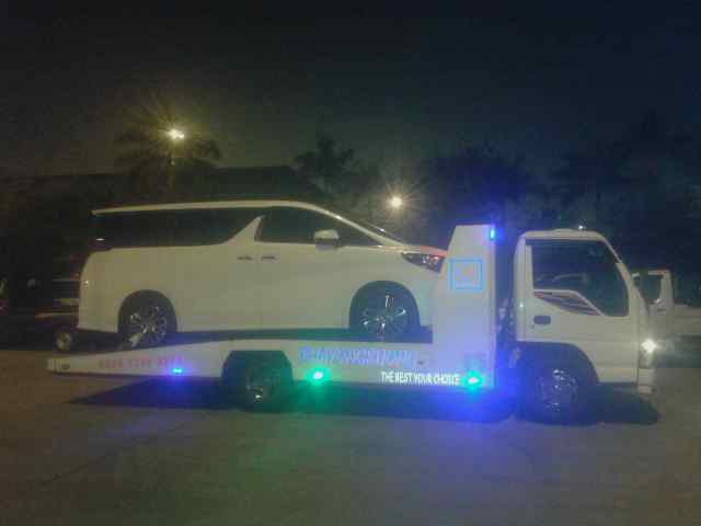 DEREK MOBIL INDONESIA | Jasa Derek Mobil | Derek Gendong Towing
