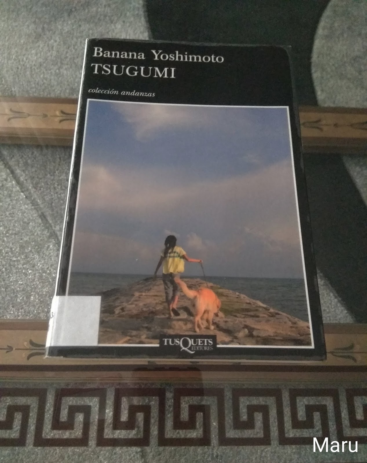 leyendo con Mar: Tsugumi de Banana Yoshimoto.