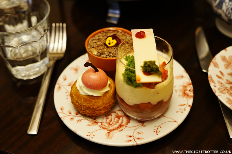 City Wonders | Interior Tour of Buckingham Palace and Changing of the ...