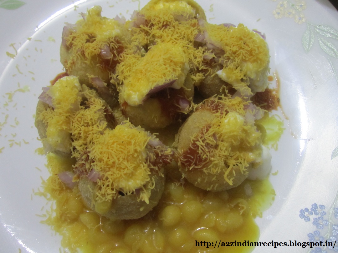 a2zindianrecipes: Dahi Ragda Puri