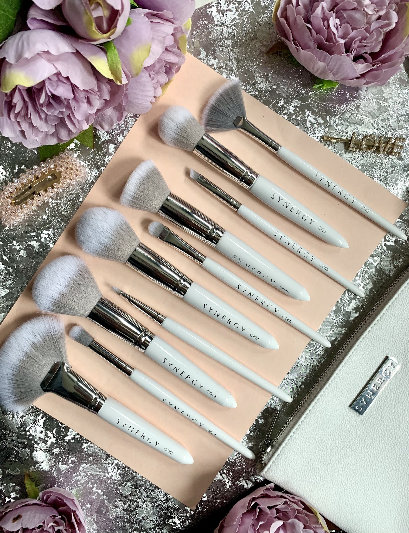 SYNERGY COLLECTION 10 PIECE BLANC BRUSH SET - JUELOOK