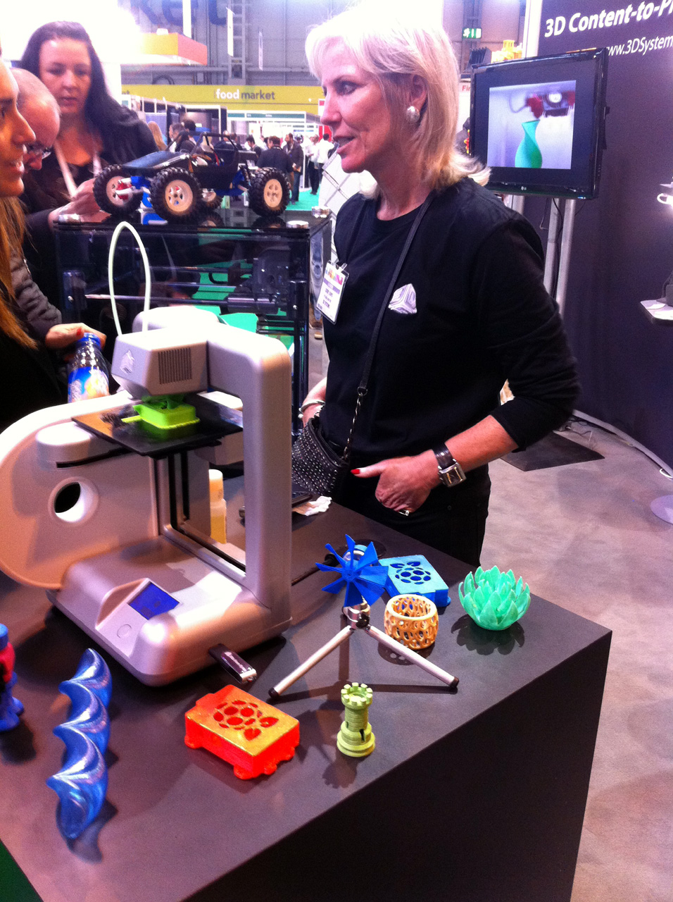Reprap development and further adventures in DIY 3D printing: TCT2012 ...
