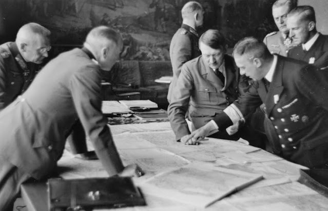 What Are The Leadership Qualities Of Adolf Hitler?