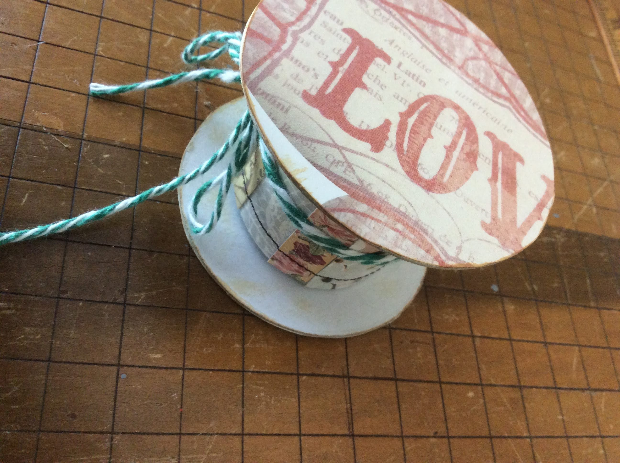Fresh Vintage by Lisa S: How to Make a Paper Snippet Roll