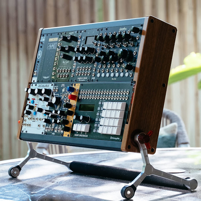 MATRIXSYNTH: Arturia RackBrute 6U Eurorack Modular Case