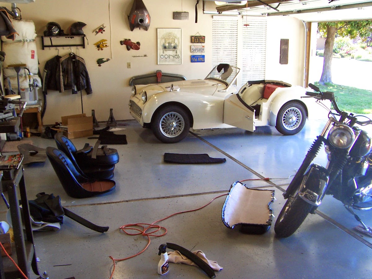 Eric's Garage: Triumph TR3A interior installation