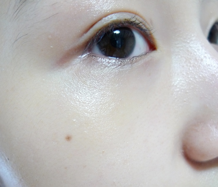 Beauty Story: VOV Light Lasting Dual Glow Pact Review