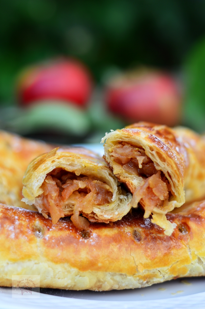 Strudel cu mere - CAIETUL CU RETETE