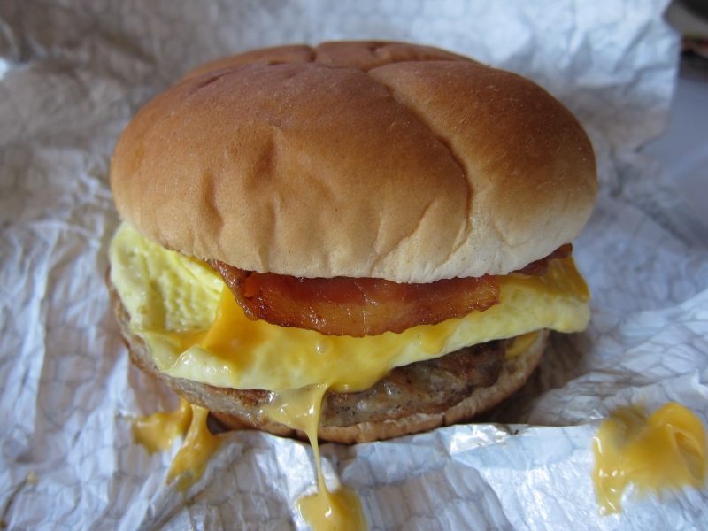 Review: Wendy's - Classic Breakfast Sandwich