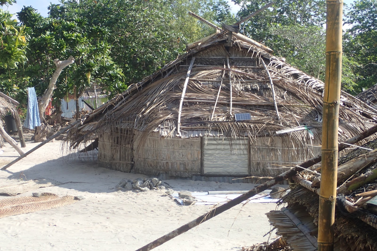 SV FLUENTA : To Tikopia - In Photos