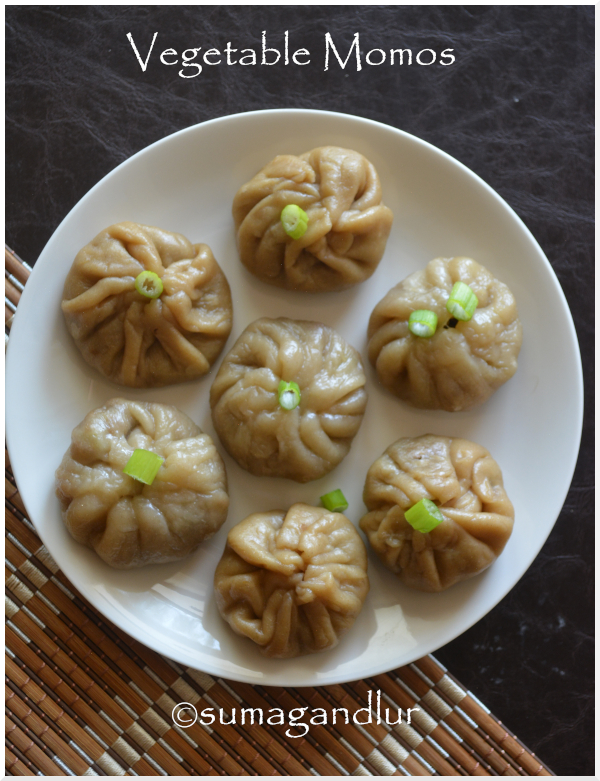 Veggie Platter: East Indian Breakfast Platter ~ Momos
