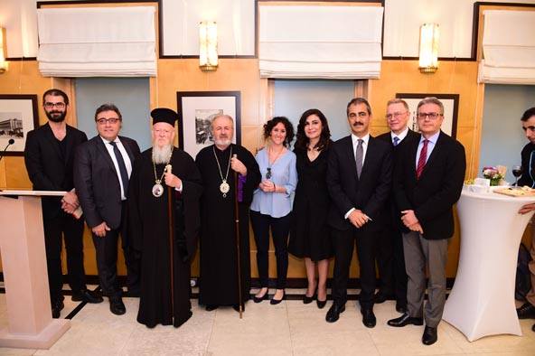 ΦΩΣ ΦΑΝΑΡΙΟΥ: Ο ΠΑΤΡΙΑΡΧΗΣ ΣΕ ΕΚΔΗΛΩΣΗ ΓΙΑ ΤΑ ΔΙΚΑΙΩΜΑΤΑ ΤΩΝ ...
