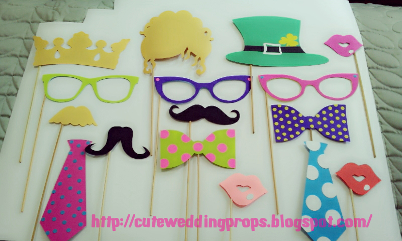 Your Cute Wedding Props: Your Cute Photo Booth Props Handsigns