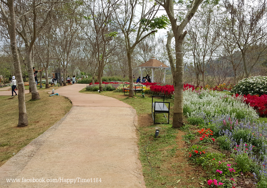 Travel Focus: Flora Park งานดอกไม้วังน้ำเขียว ประจำปี 2560