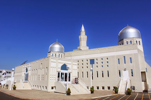 AHMADIYYA MOSQUE: Baitul Islam - Toronto Ontario Canada