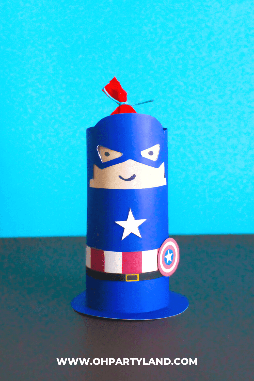 Superhero Crafts - Paper Roll Captain America and Iron man - oh partyland