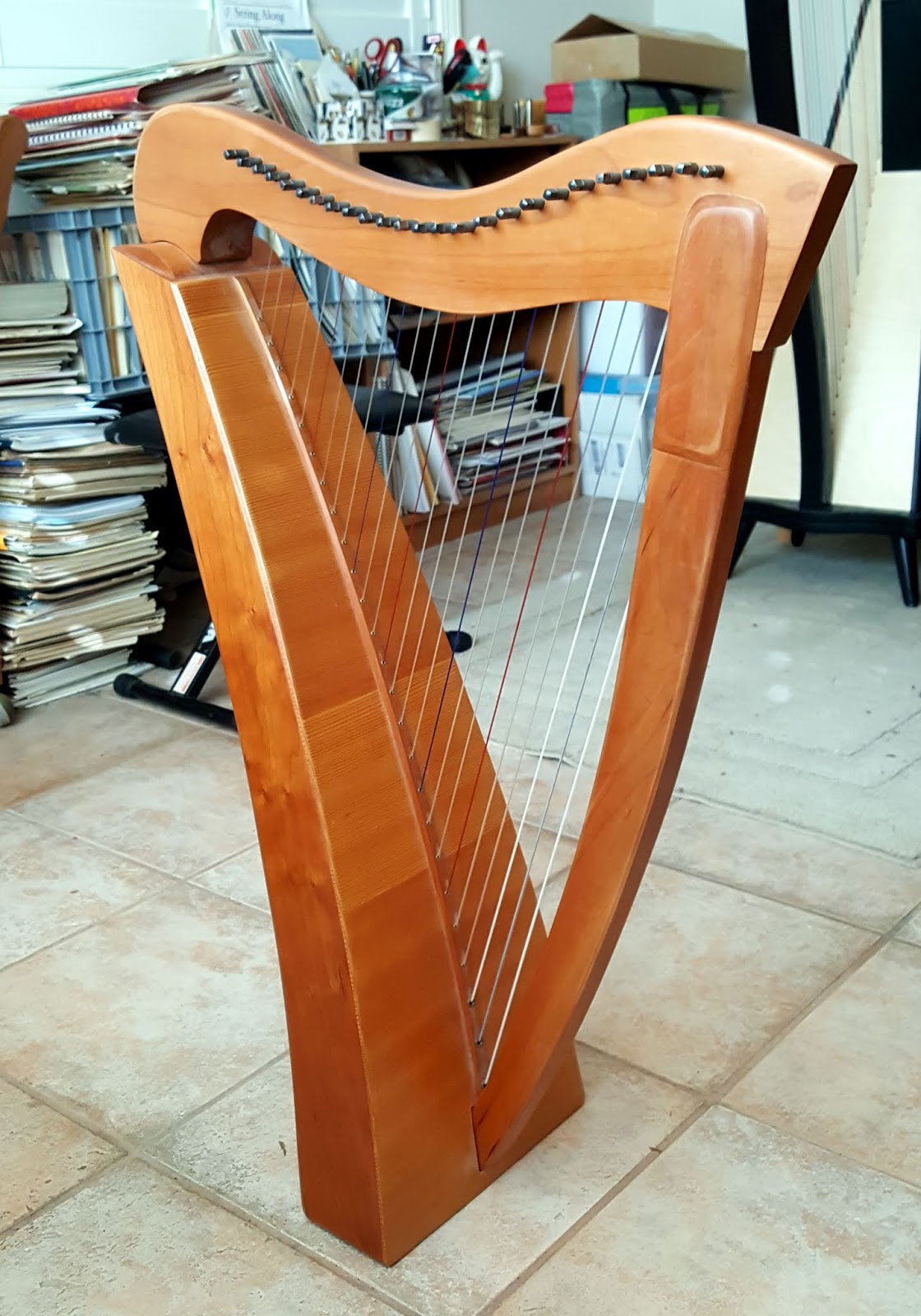 HARP IN LA HARP INFO #2: HEARTLAND LYRA HARP #25310