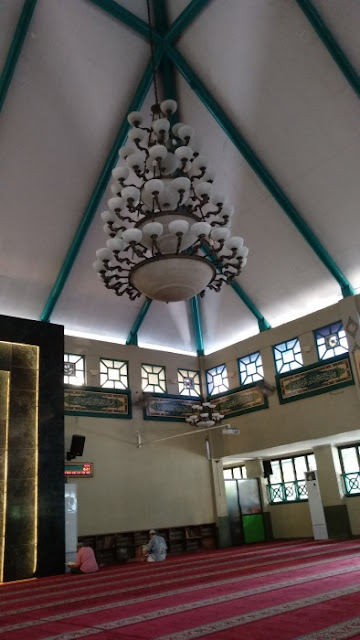 Masjid Asy-Syarif Al-Azhar Bumi Serpong Damai (BSD), Tangerang Selatan - POJOKCERITA