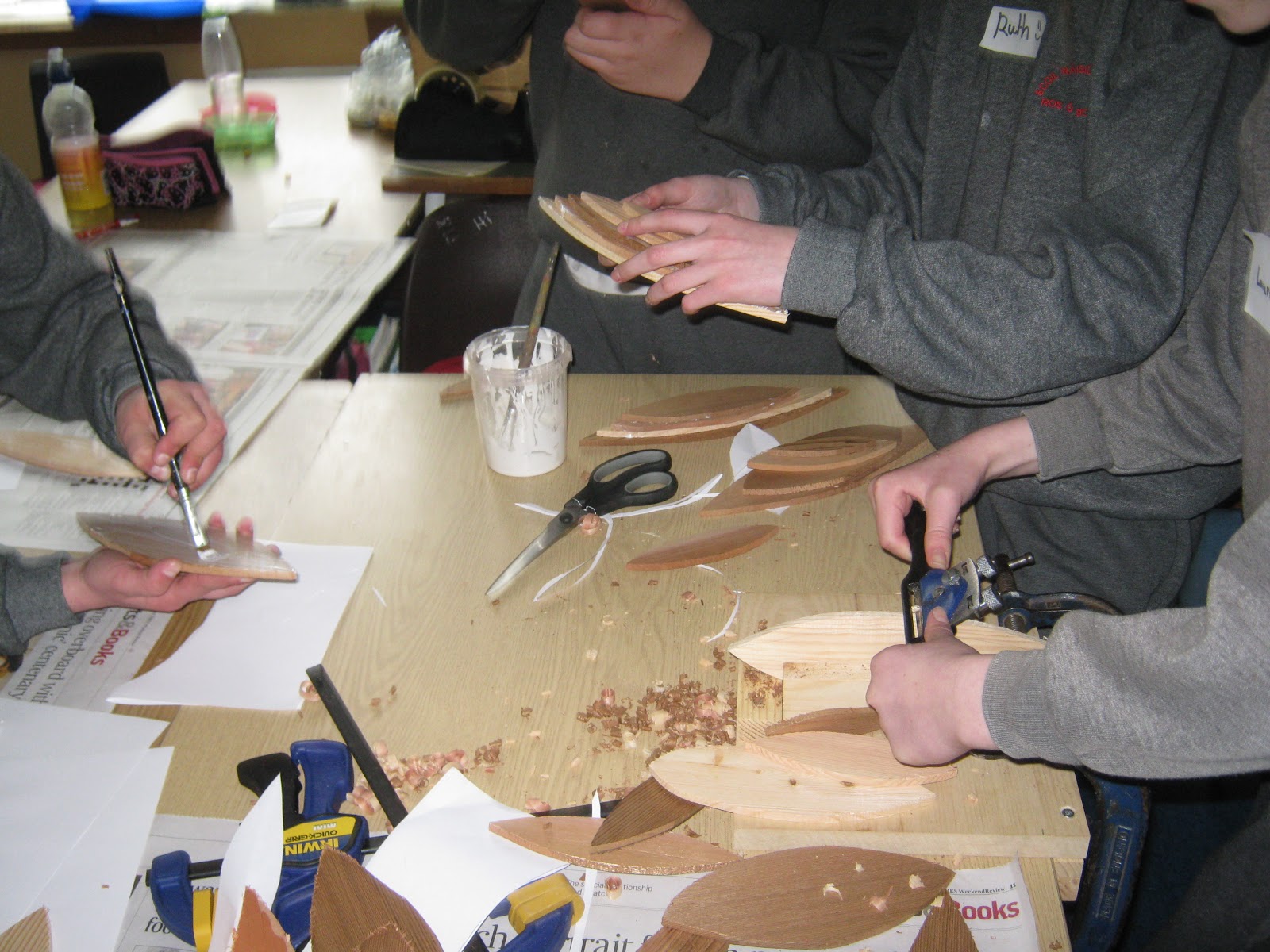 AR Eckardt Ferreira: Making wooden boat models with children at ...