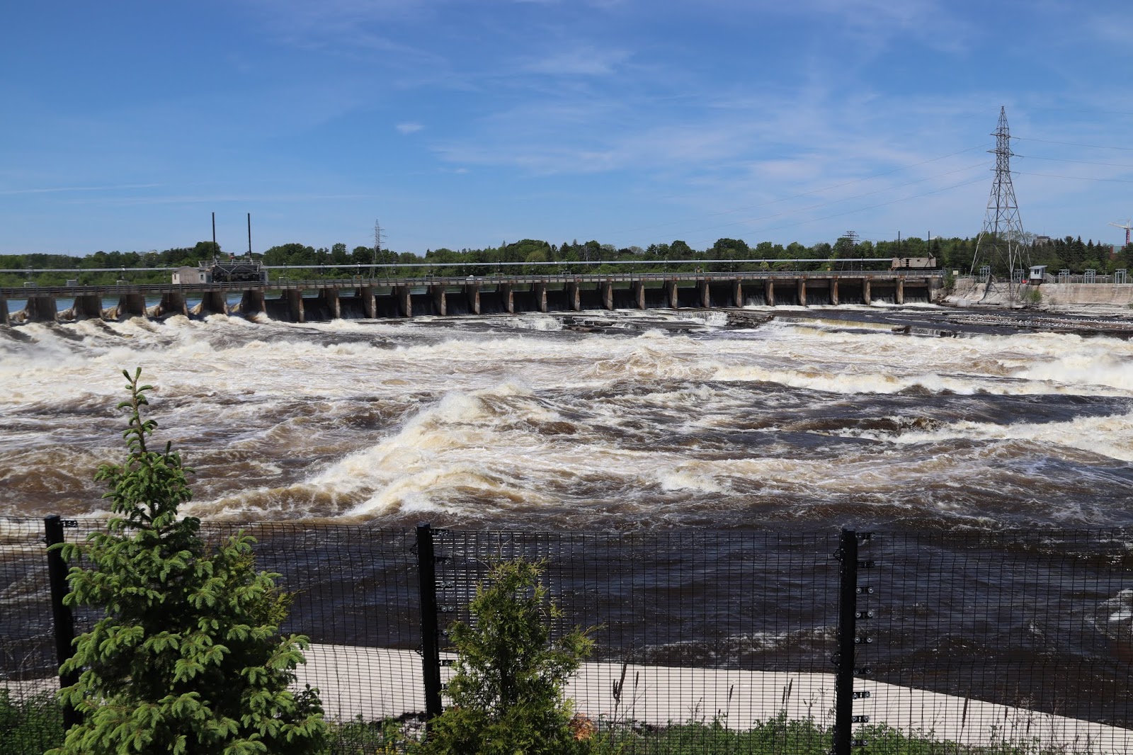Memorials in Ottawa: The Ring Dam