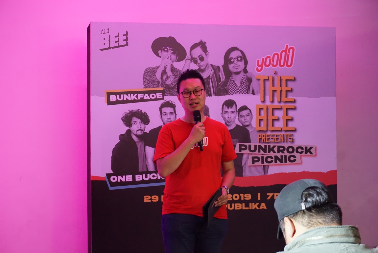 BUNKFACE DAN ONE BUCK SHORT GEGAR PENTAS YOODO X THE BEE PRESENTS ...