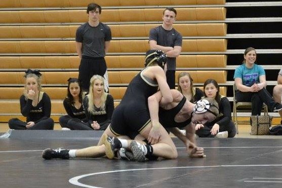 Men Wrestling Women: Long, painful pin