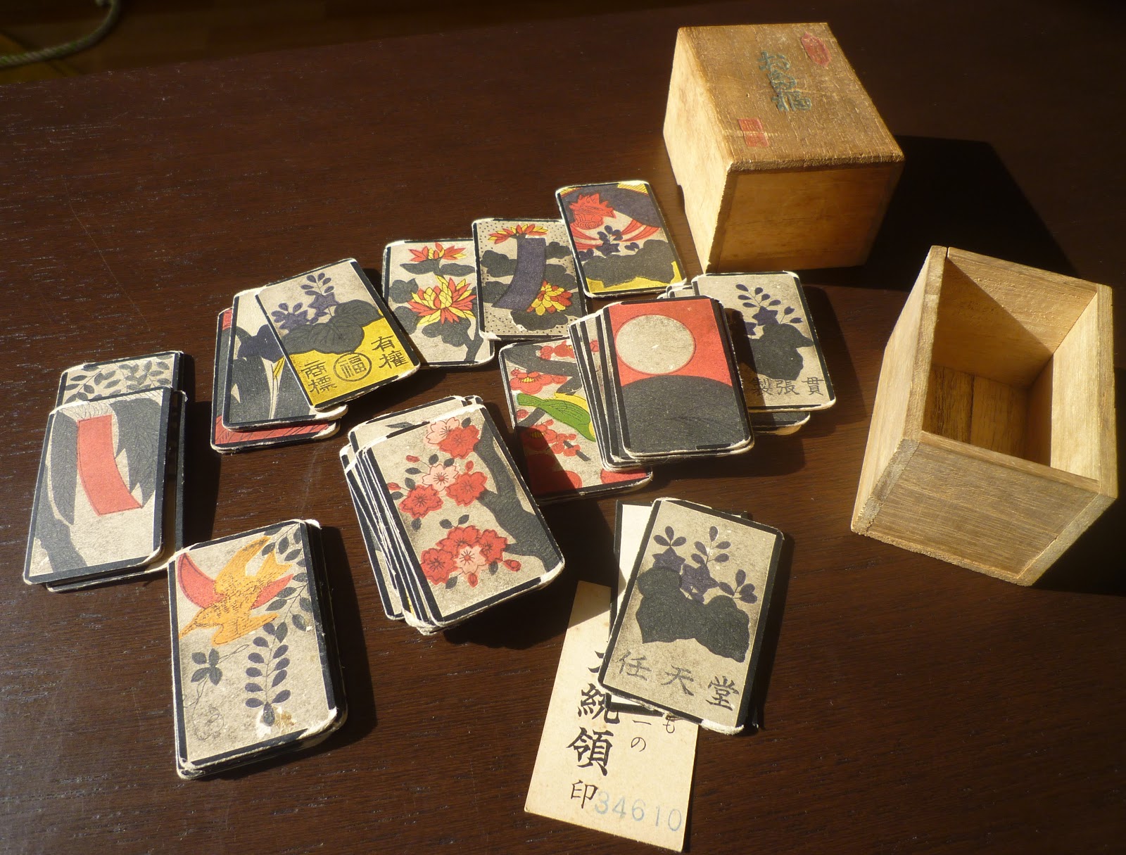 Famicomblog: The Blog is not quite dead yet: Nintendo Hanafuda Cards ...