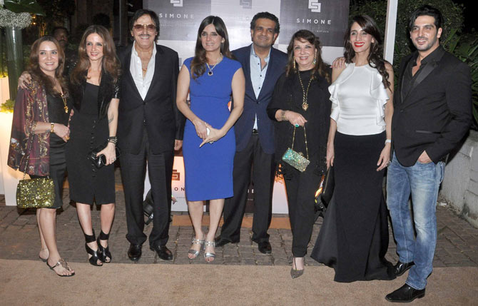 Bollywood Star Kids: Sanjay Khan's Daughter Simone Khan Arora With ... Bollywood Star Kids: Sanjay Khan's Daughter Simone Khan Arora With ...