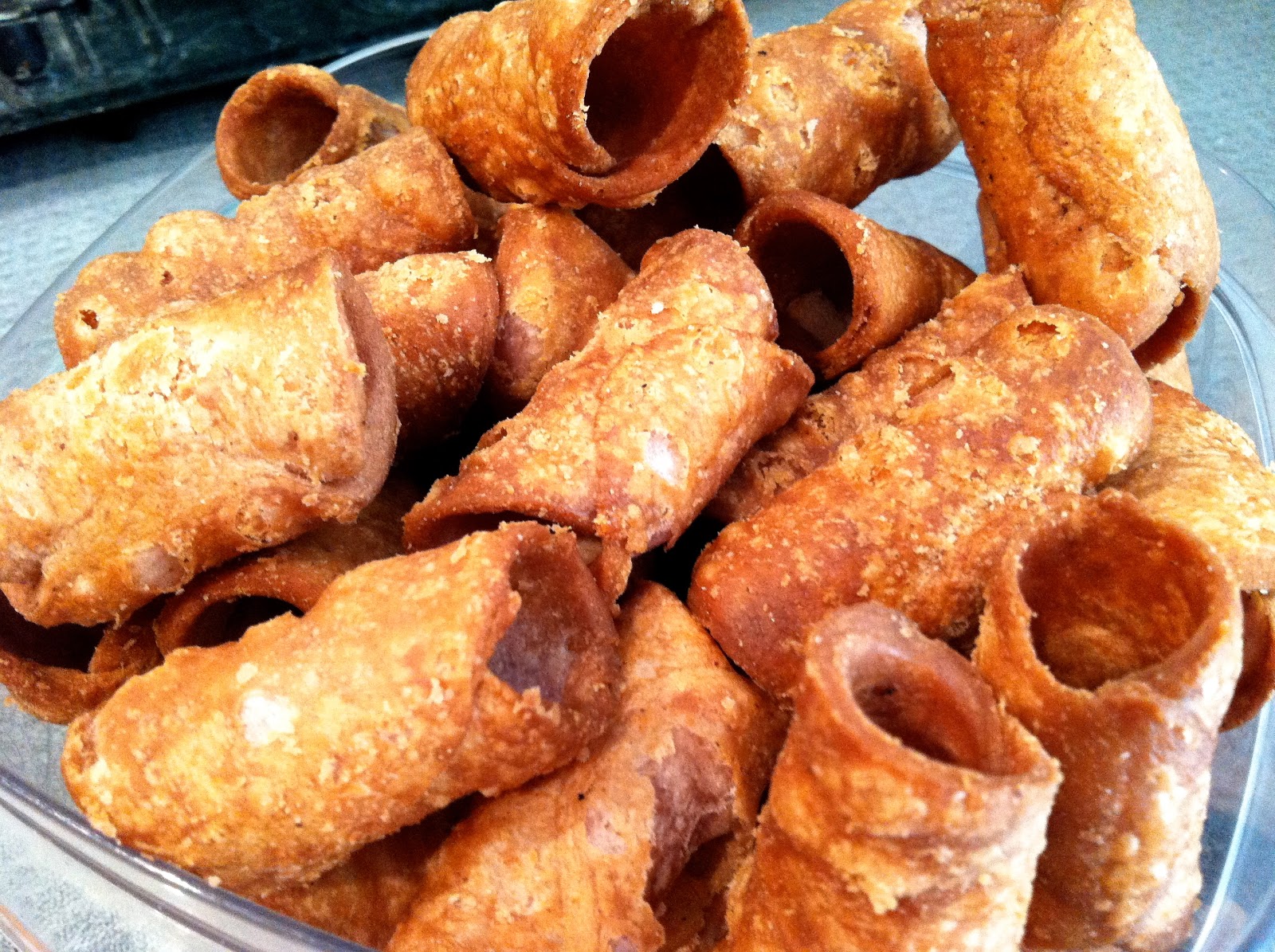 Saleena: Pumpkin Spice Cannoli