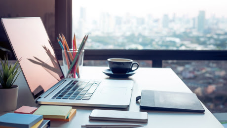 3 palabras que significan "trabajar".